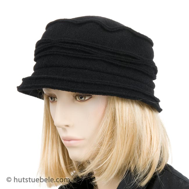 Cloche sportiva firmata MAYSER