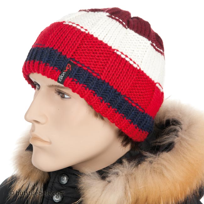 Copricapo con fodera in fleece e pluricromatico